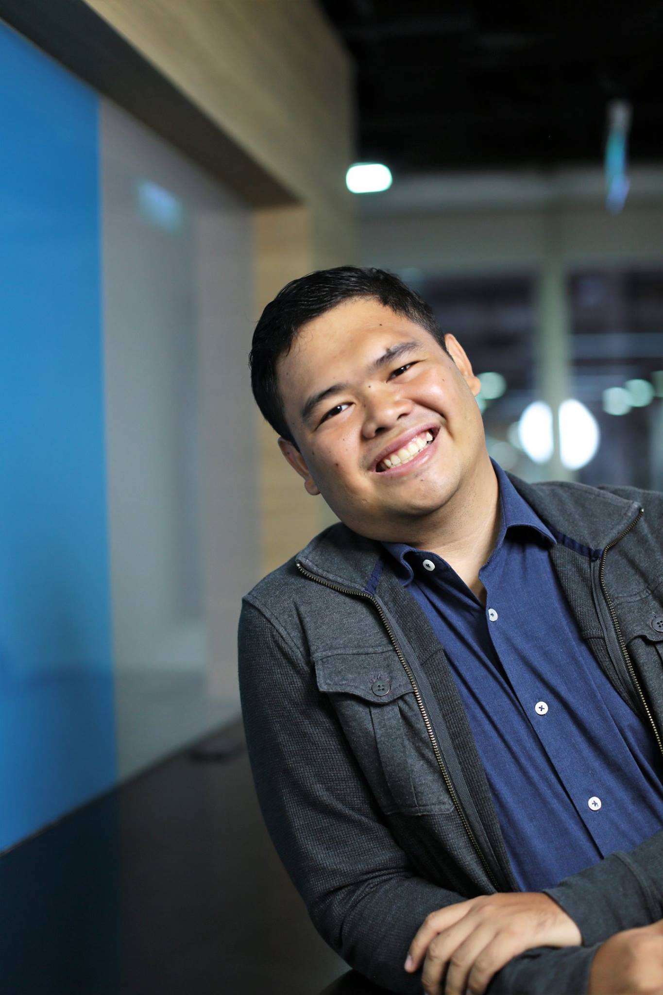 Alumni Update: Chester C. Coronel - Universitas