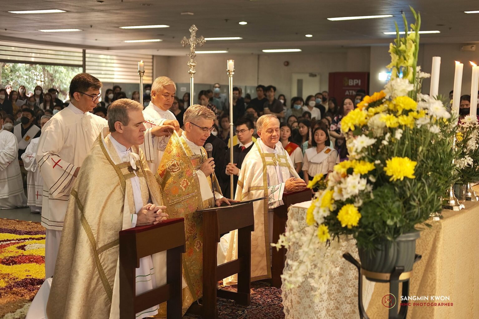 Walking with Jesus - Universitas