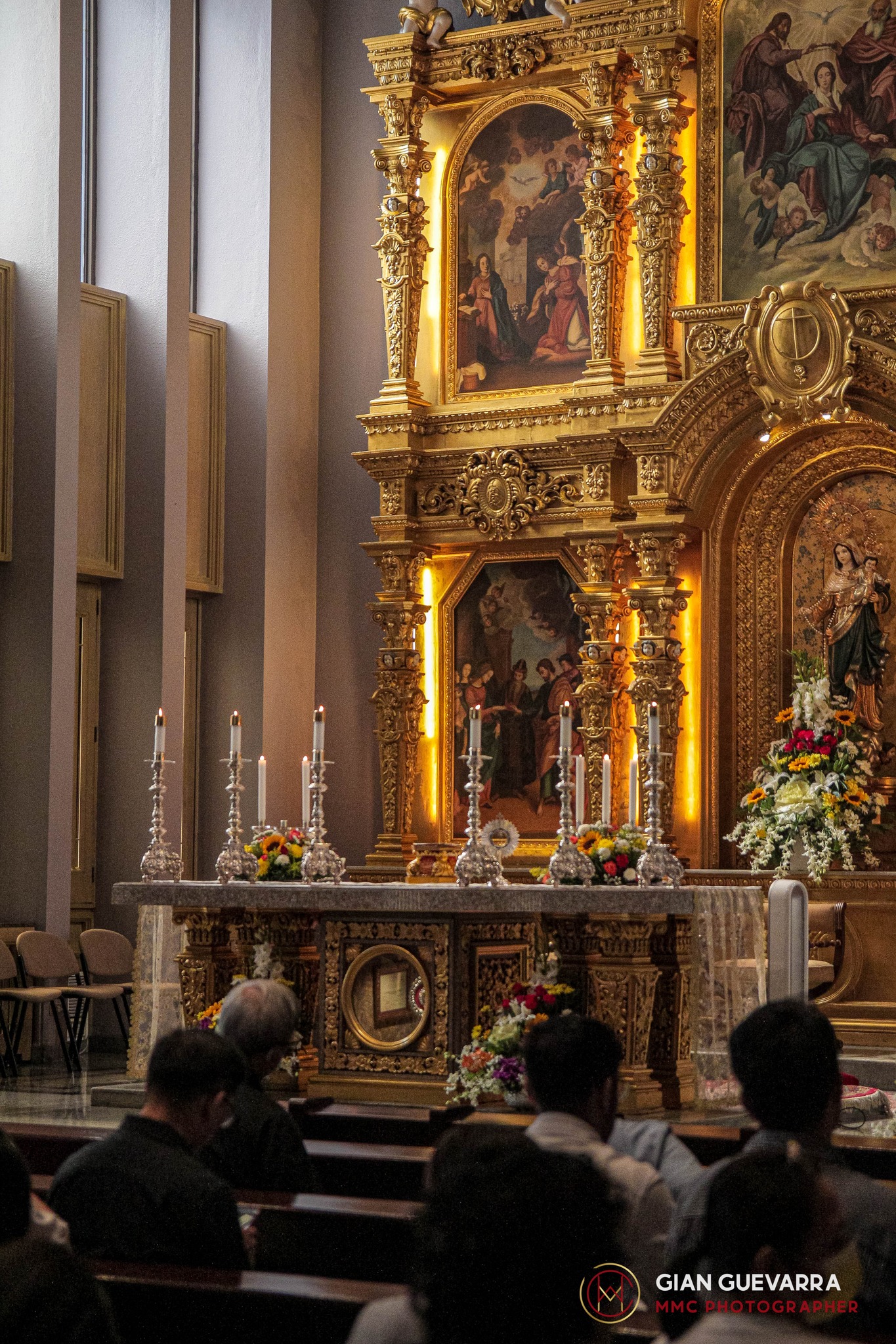 Walking with Jesus - Universitas